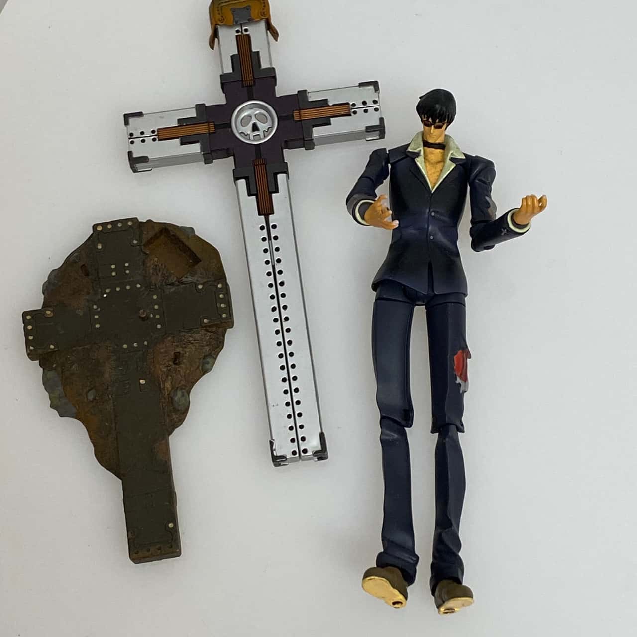 TRIGUN The Planet Gun Smoke Kaiyodo Nicholas D Wolfwood Action Figure(s)