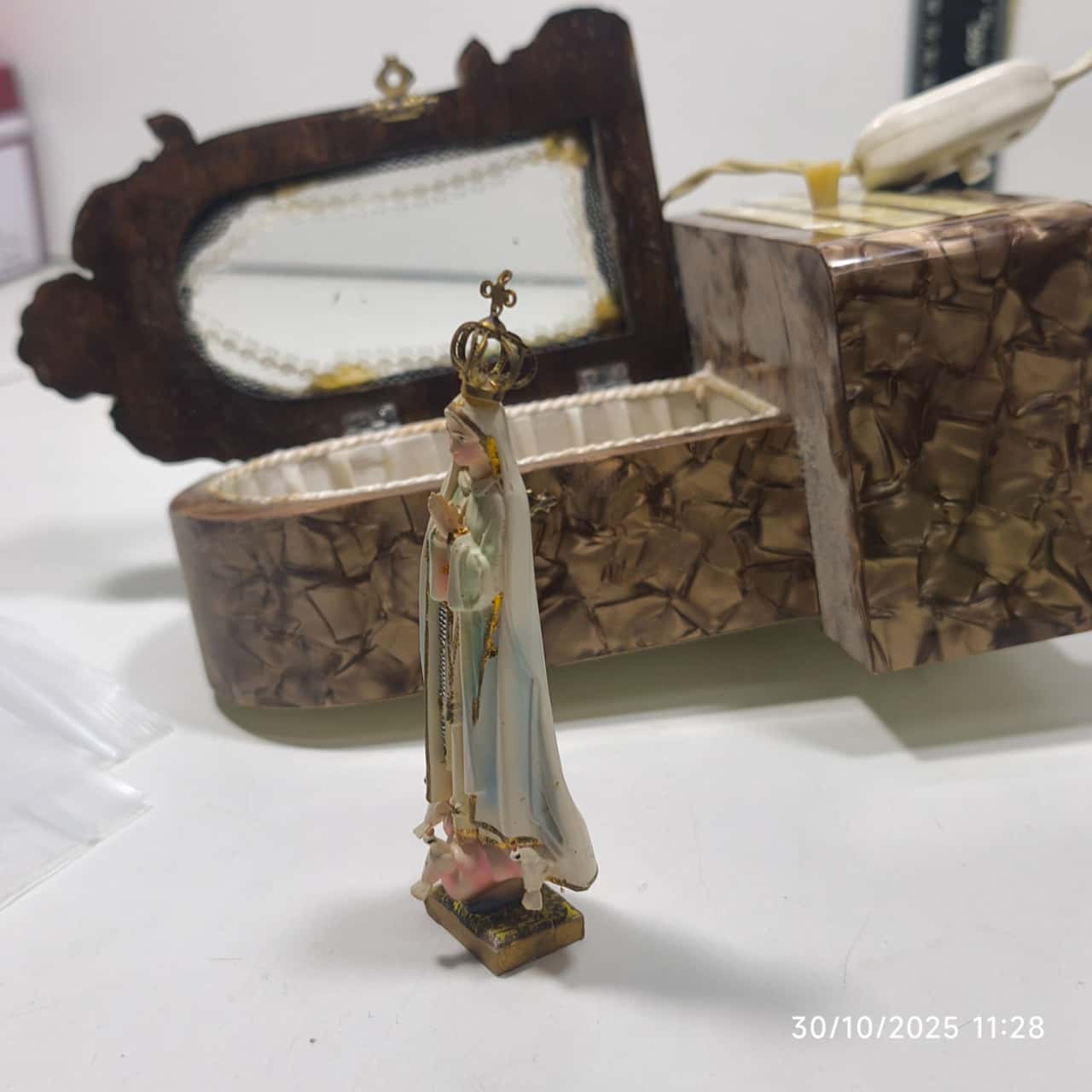 Our Lady of Fatima Portugal Light Up Music Box Vintage Tested and Tagged