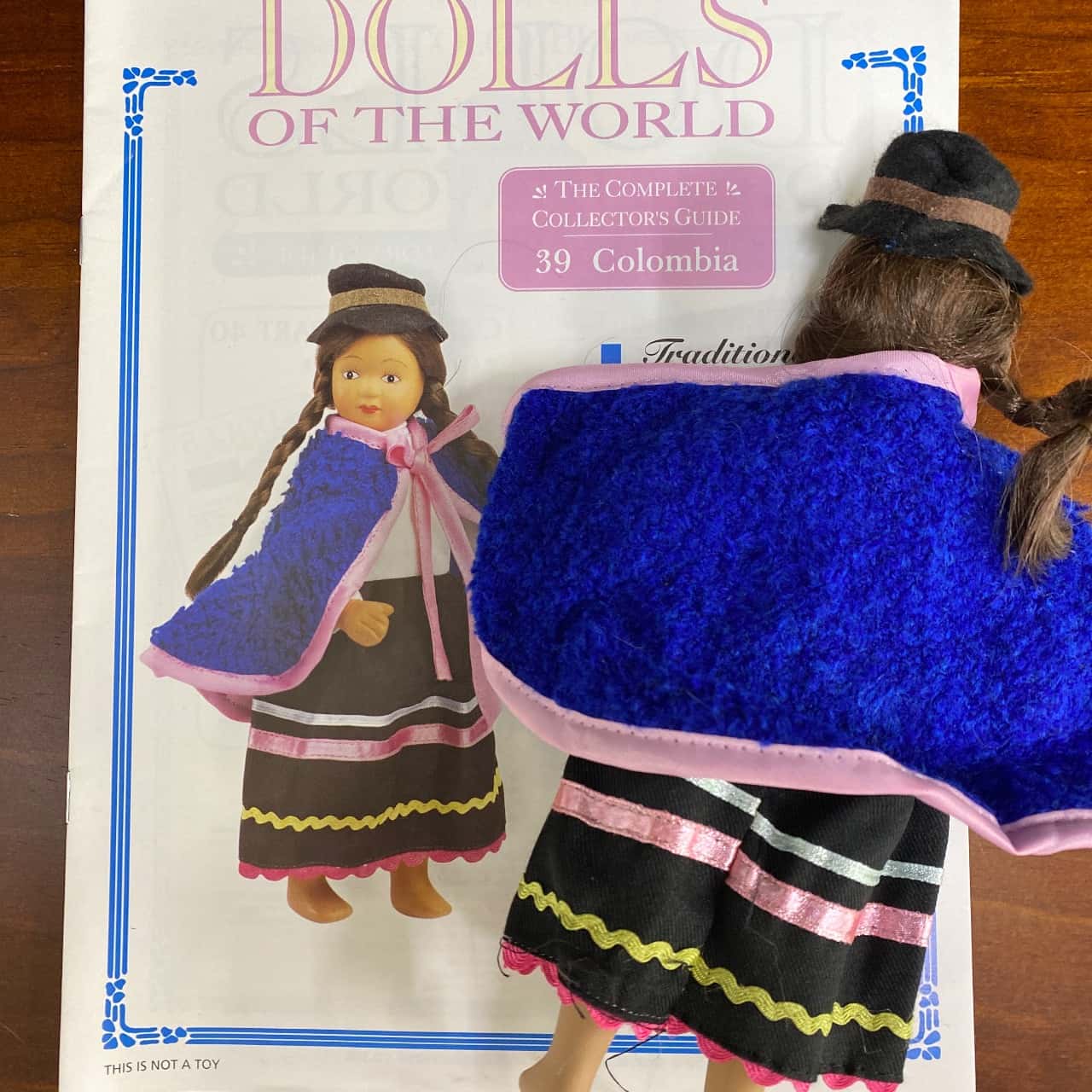 Dolls of the world #39 Colombia