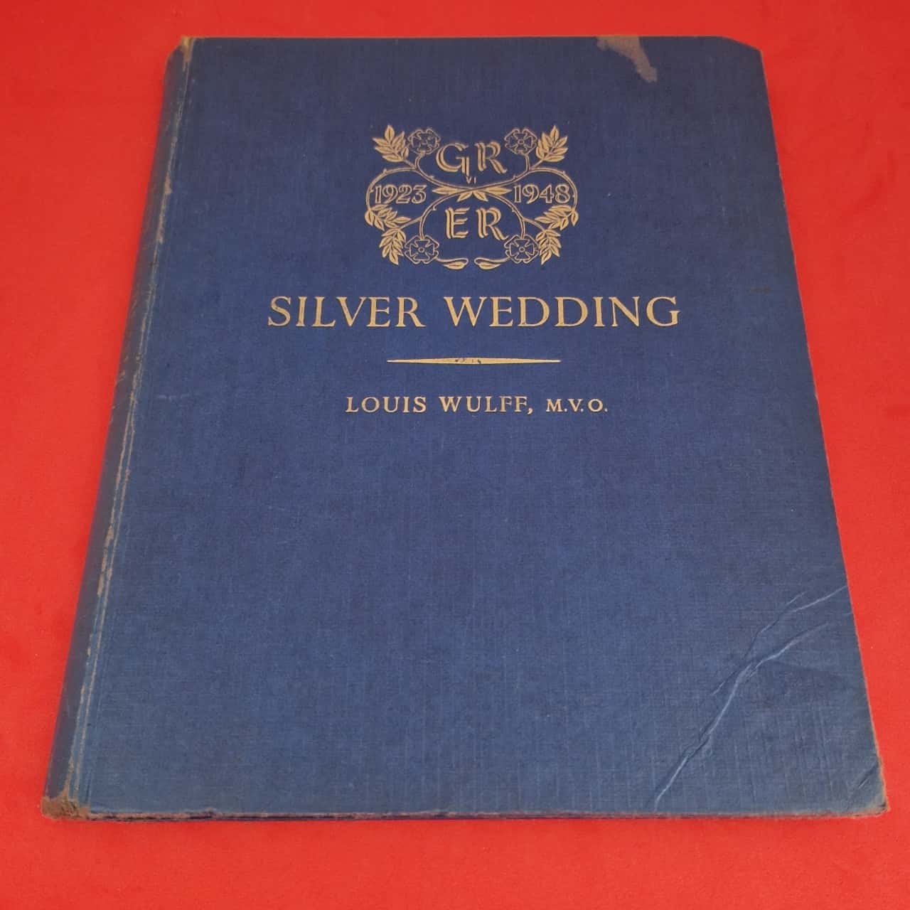 Silver wedding By Louis Wulff 1948 / Box 11(s)