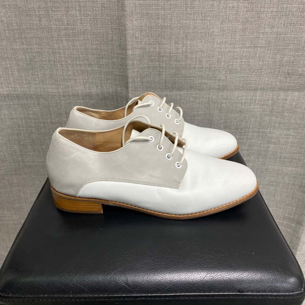 BARED Womens Size 41 Grey / White Lace Up Shoe(s)