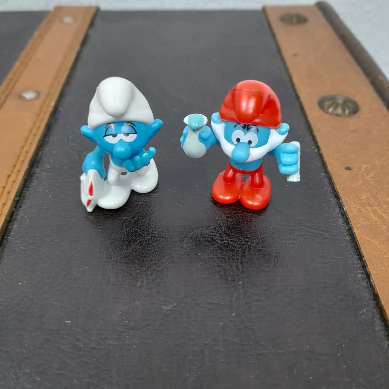 1.43kg Of Mostly Vintage Kinder Toys(s)