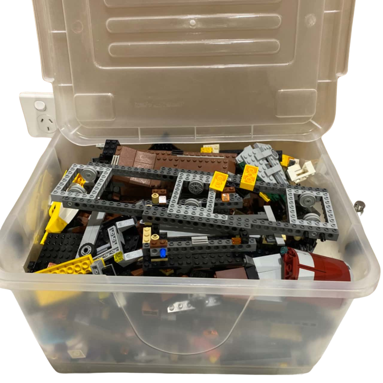 Assorted Lego box full (s)