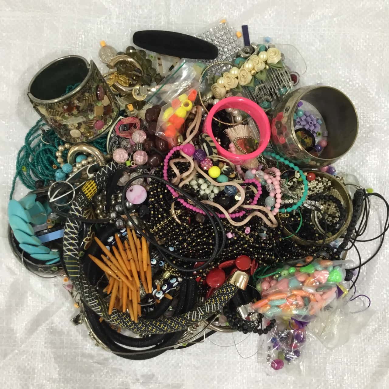 Broken Craft Re-Purpose Earrings Pendants Necklaces Bracelets Bangles ...