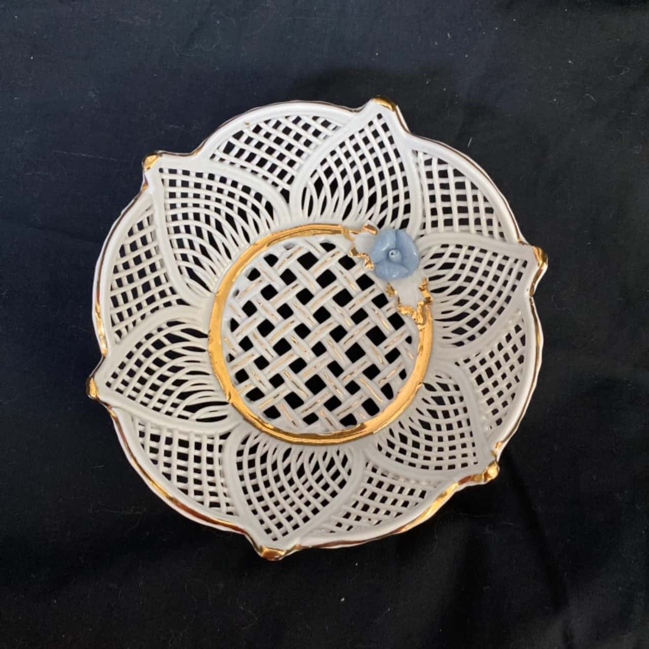 White Lattice Pattern Trinket Bowl with Blue Flower detail