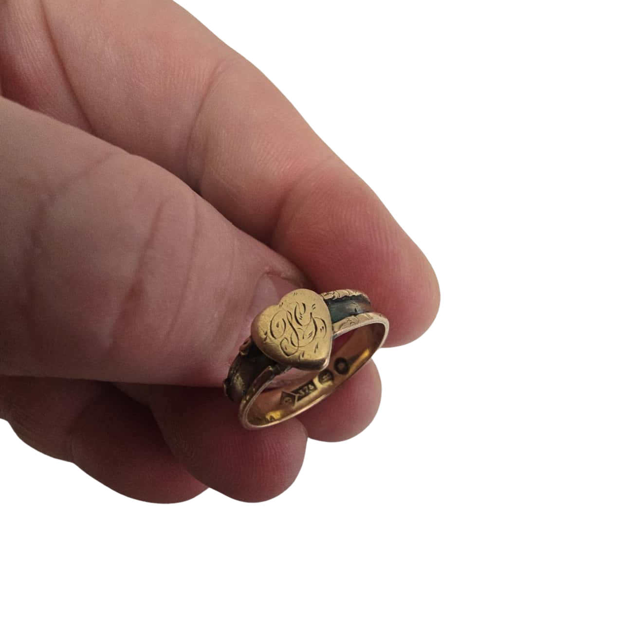 9 CT Yellow Gold Antique Heart Band Ring