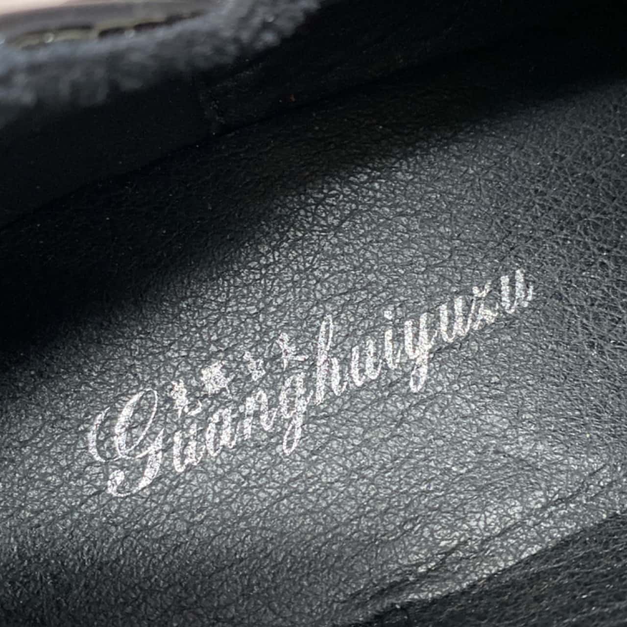Women’s Guanghuiyuzu Size 39 Black & Gold Platform Shoes(s)
