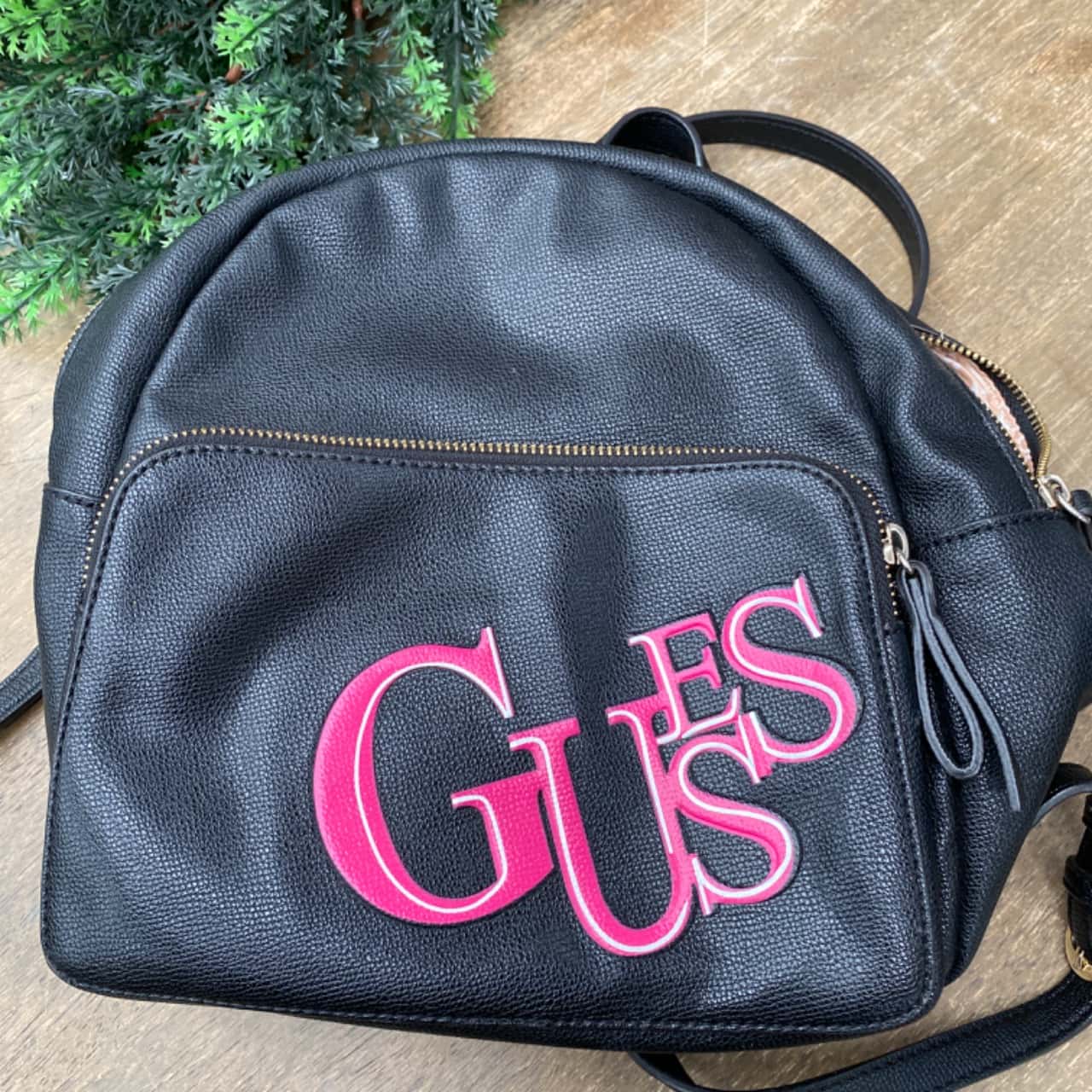 Guess Womens backpack mid size
