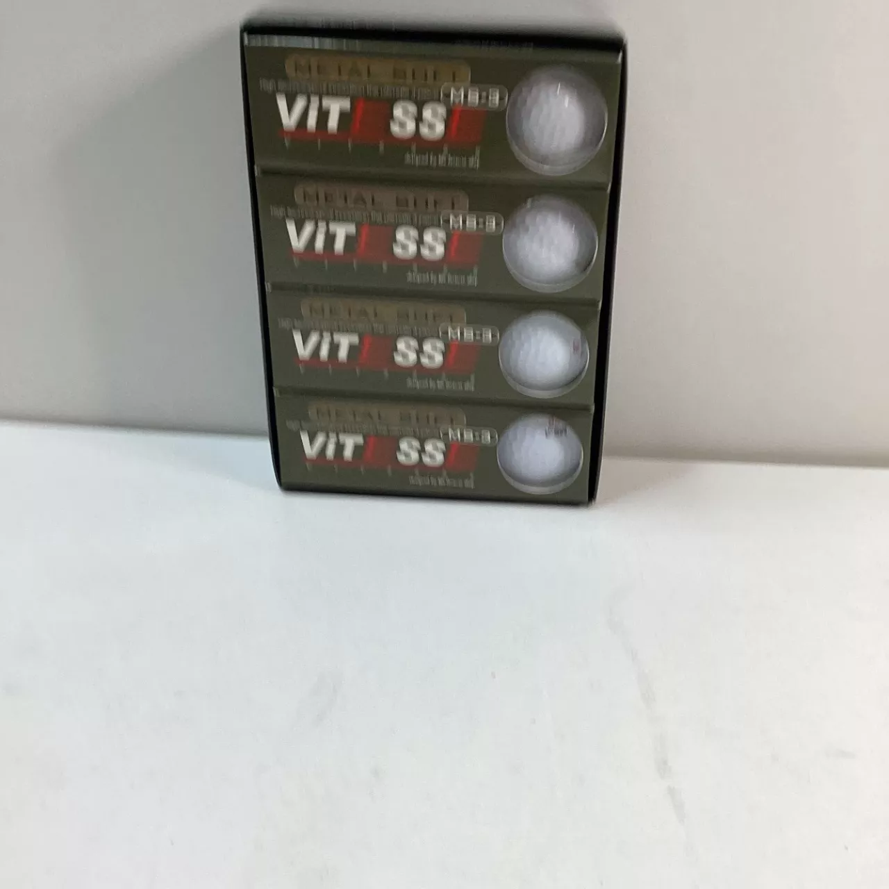 VITESSE 12 Pack Golf Ball Set - New Without Tags | Salvos Stores