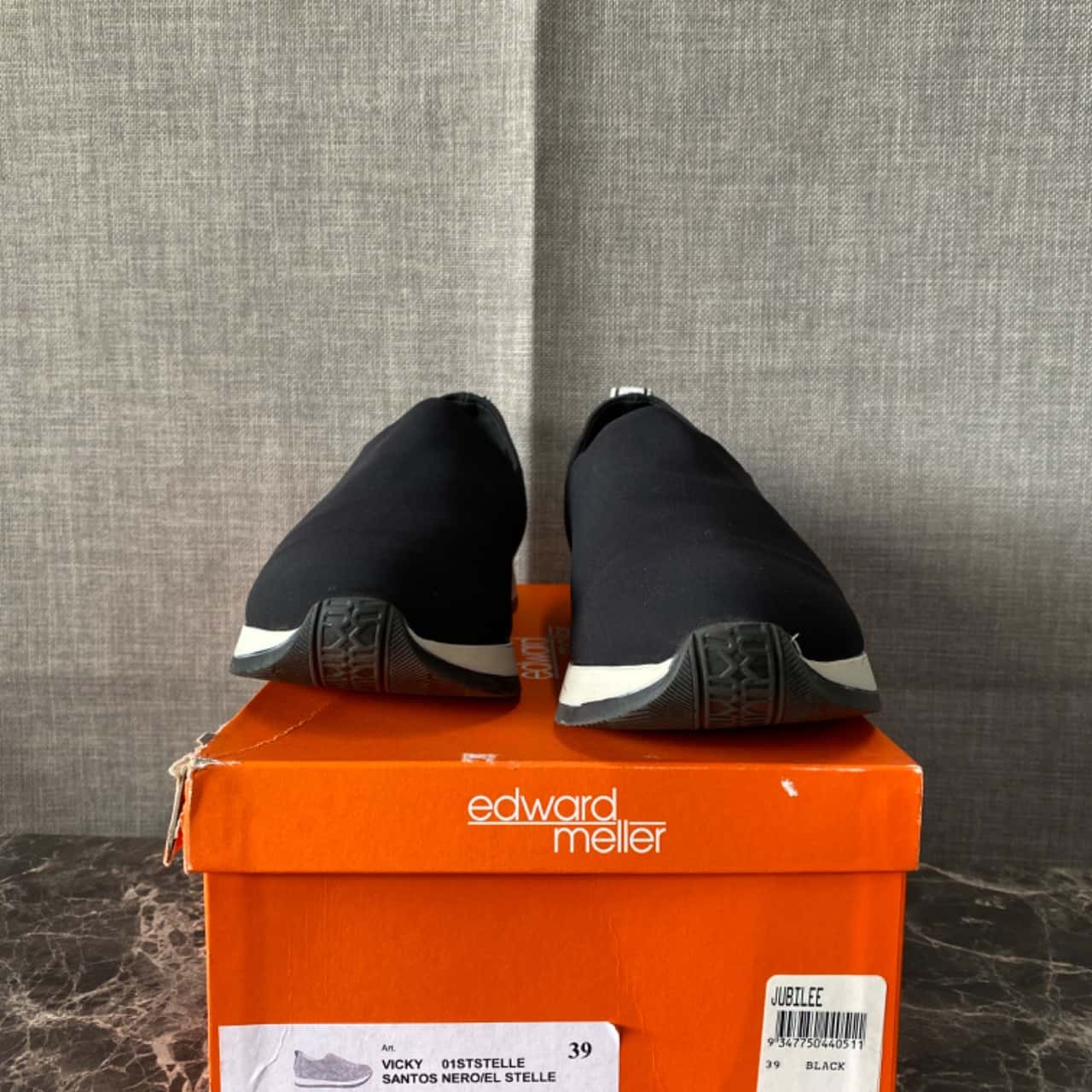 Edward Meller Womens Size 39 Shoes Black / White RRP $275(s)