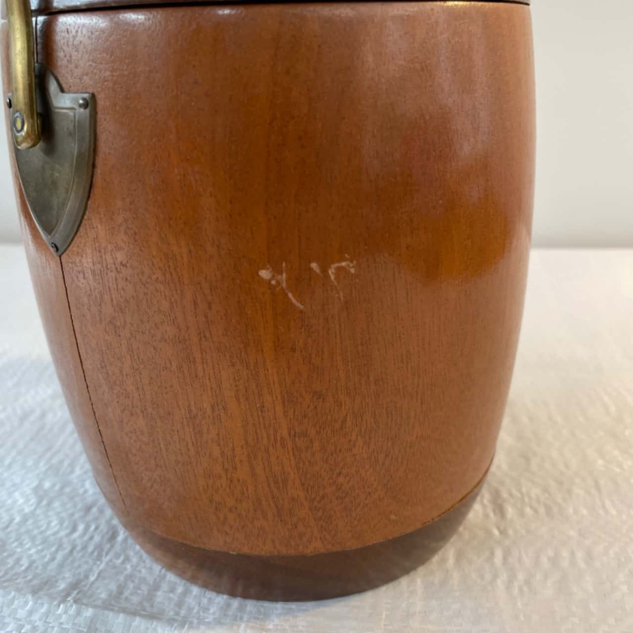 Kent Ware Timber Ice Bucket.(s)