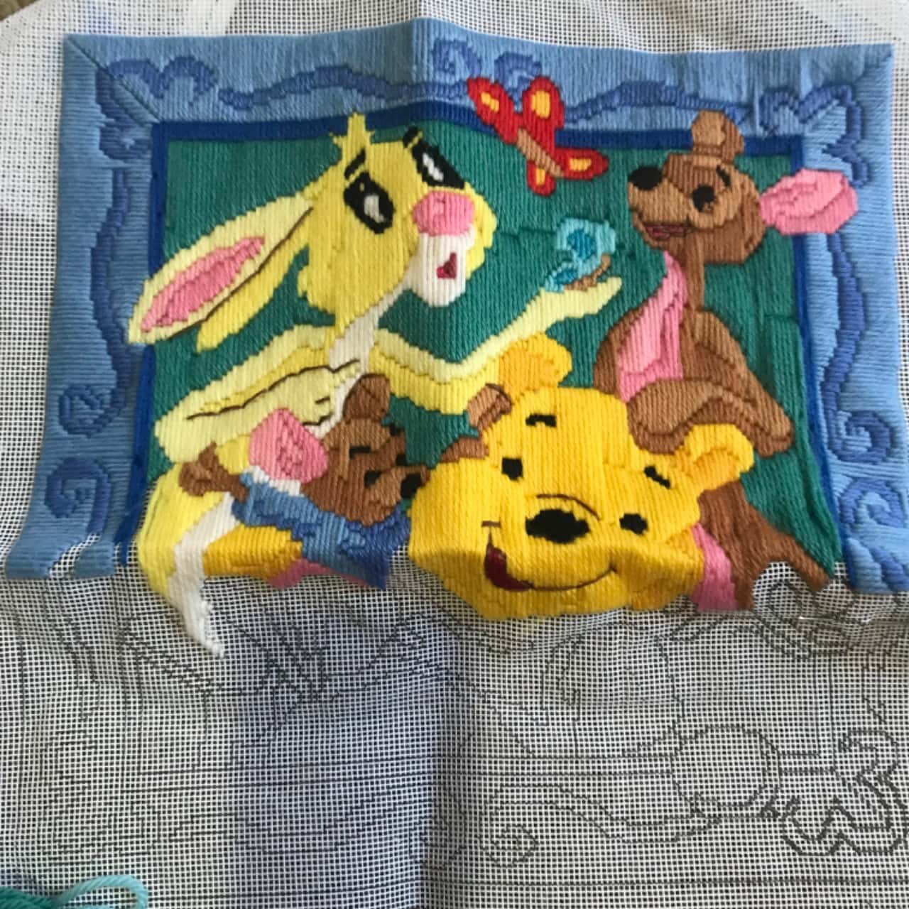 Super Cute Unfinished Longstitch Wool Pattern Winnie Pooh & Friends 1479266