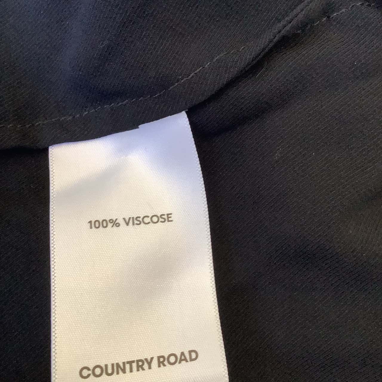 Country Road Womens Size 10 Embroidered Top Black/White