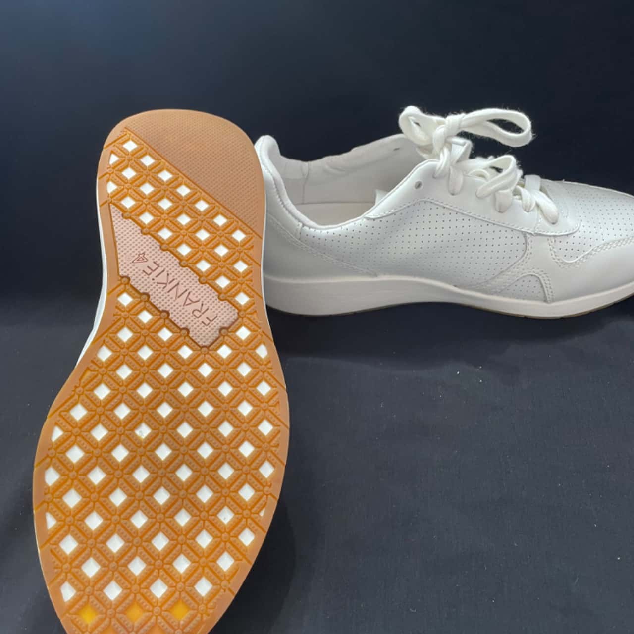 Frankie4 White Sneakers (s)