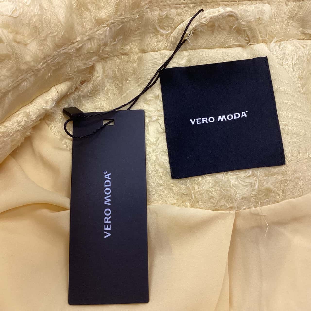 Vero Moda Womens Size 38 Blazers Yellow