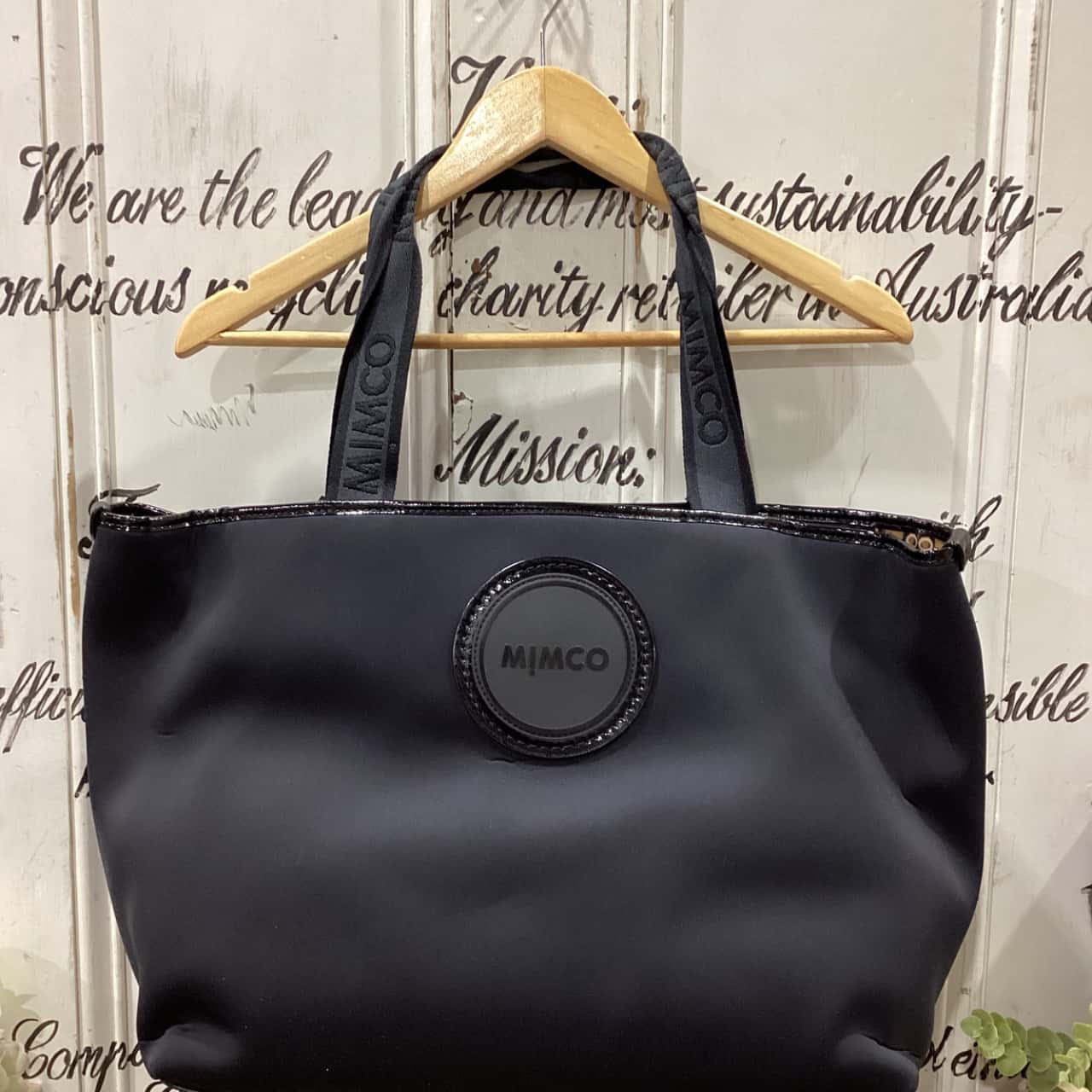 Mimco Brand! TOTE/ HANDBAG! Womens Tote Black (s)