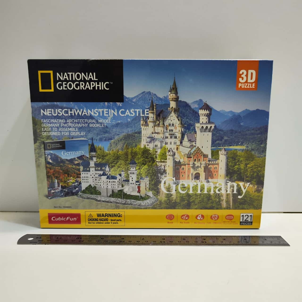 Neuschwanstein Castle 3D Puzzle Sealed As New (s)