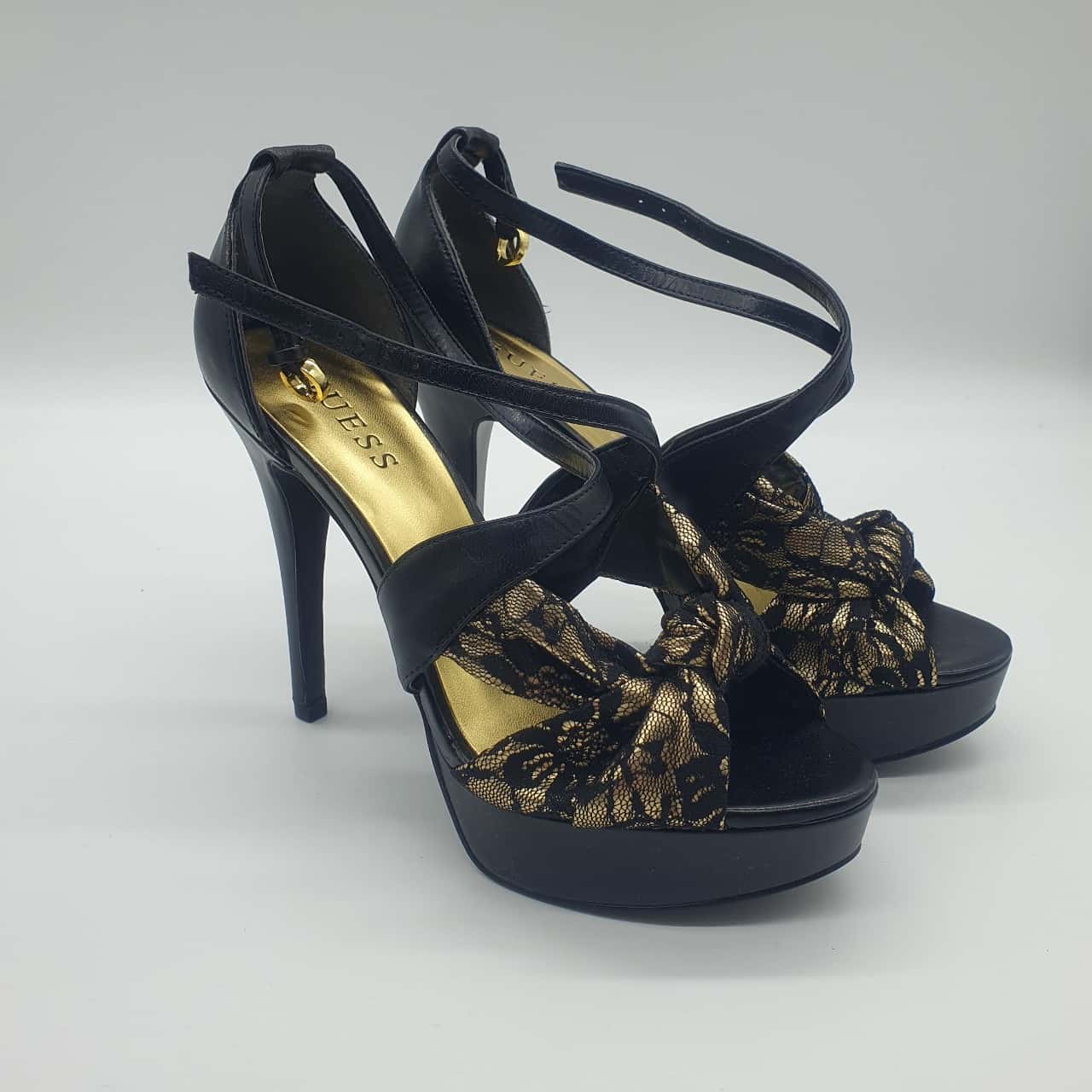 Guess Womens Size 8 Heels(s)