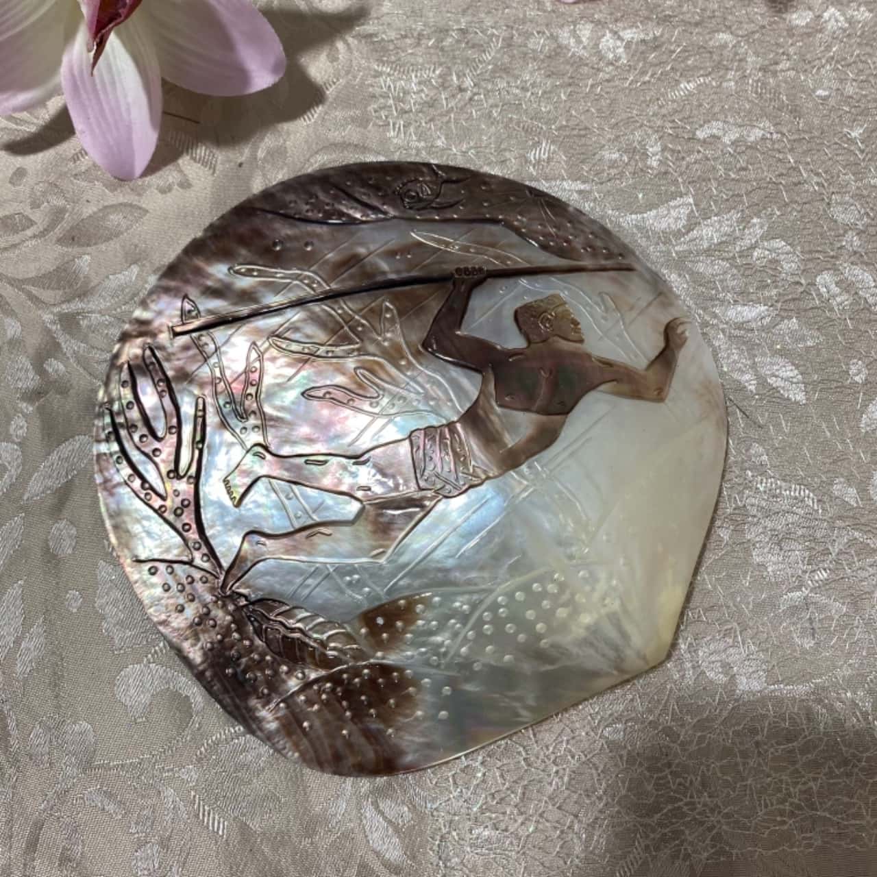 Large mother of pearls shell Swim 2