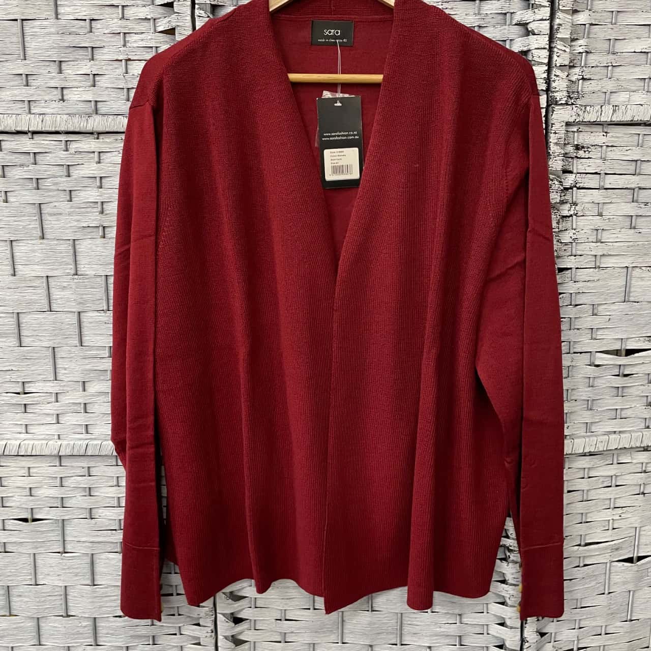 Sara Womens Size 4XL Cardigan Maroon (s)