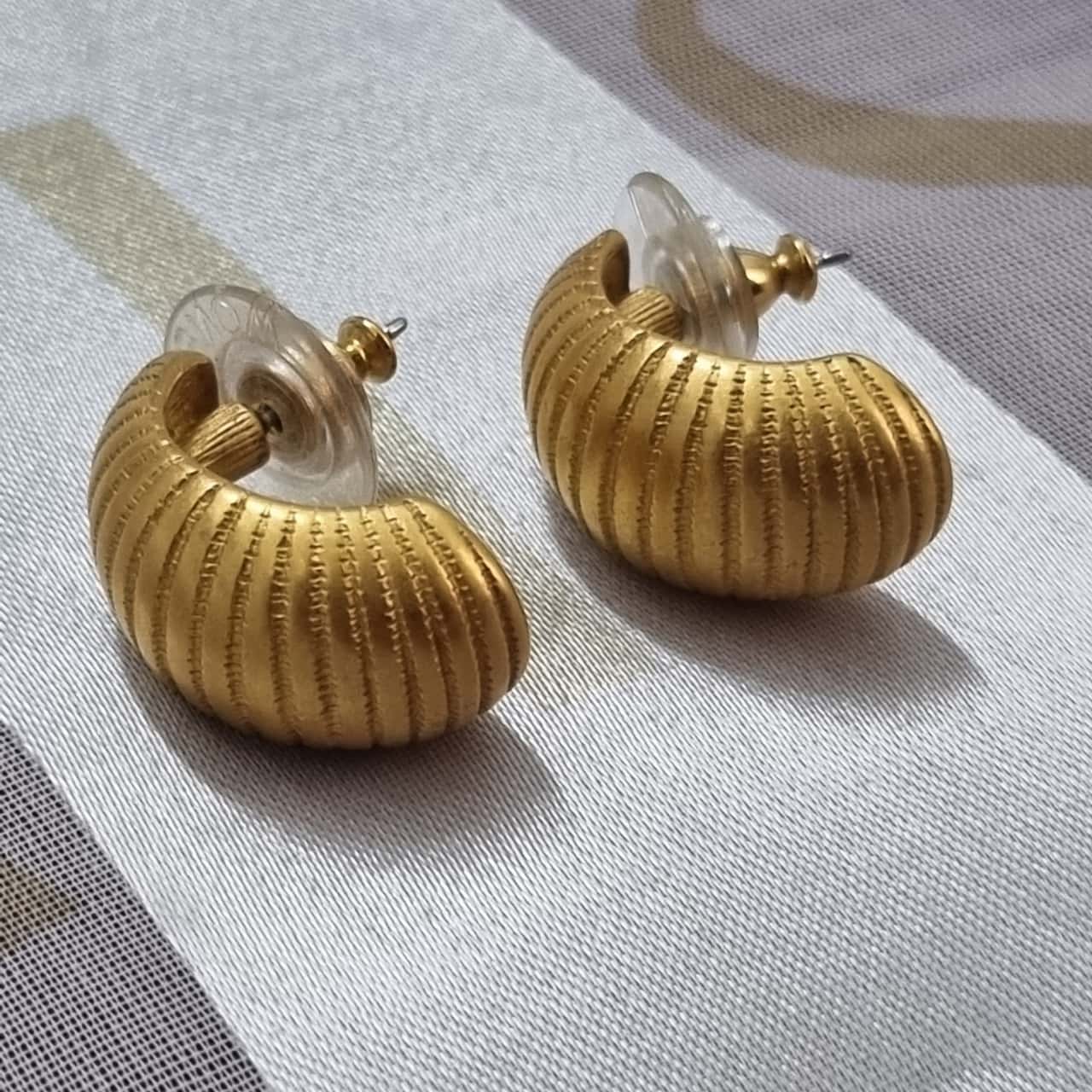 Womens Earrings Monet(s)