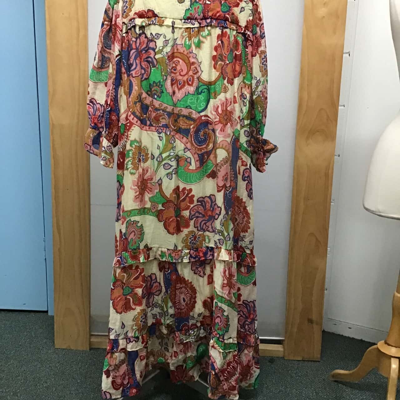 Adorne Womens Size 16 Long Sleeve Multi coloured Maxi Dress (s)