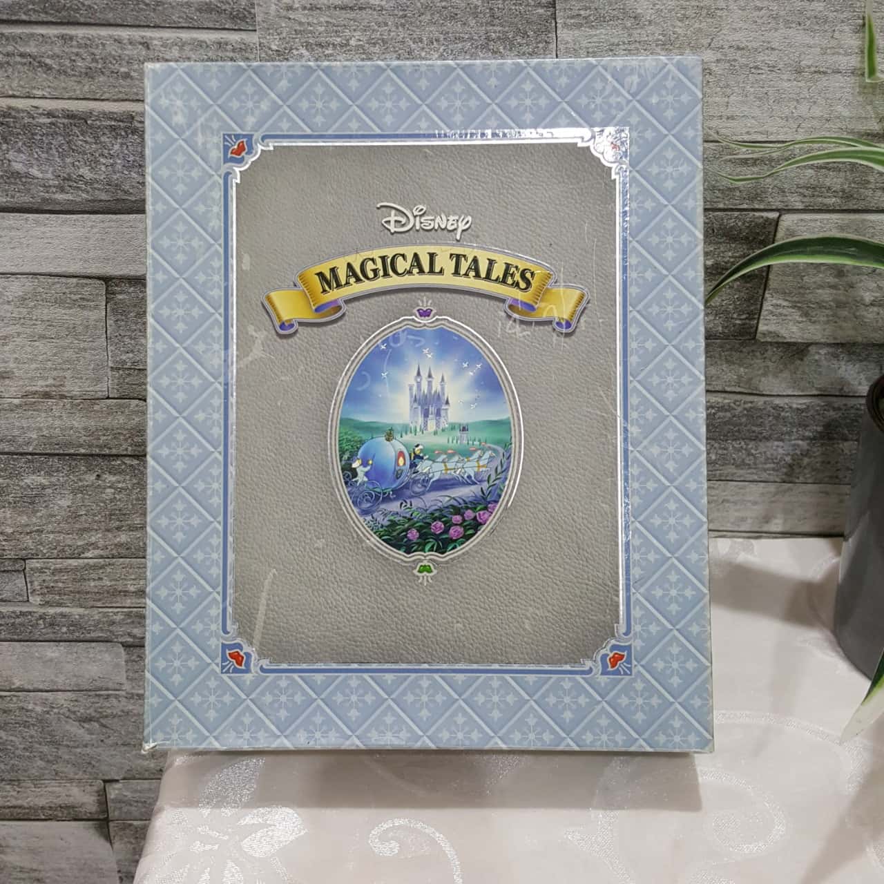 Disney Magical Tales Contains Two Books(s)