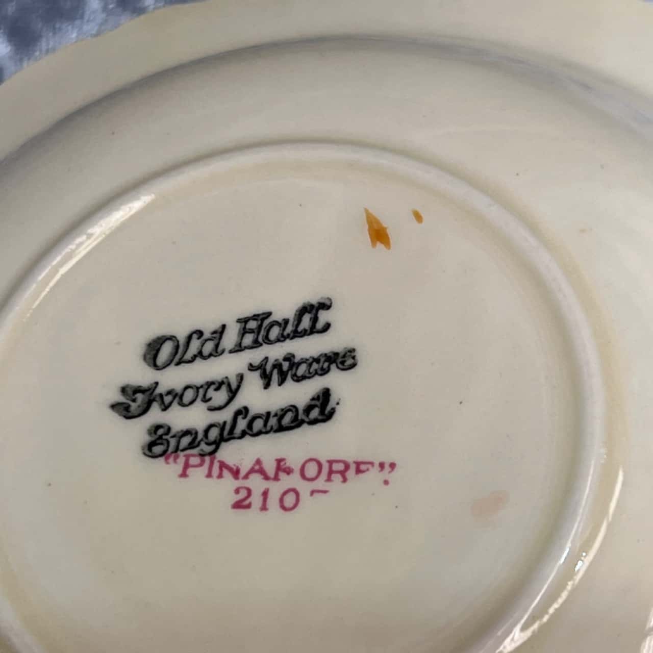 Old Hall Ivory Ware England Set