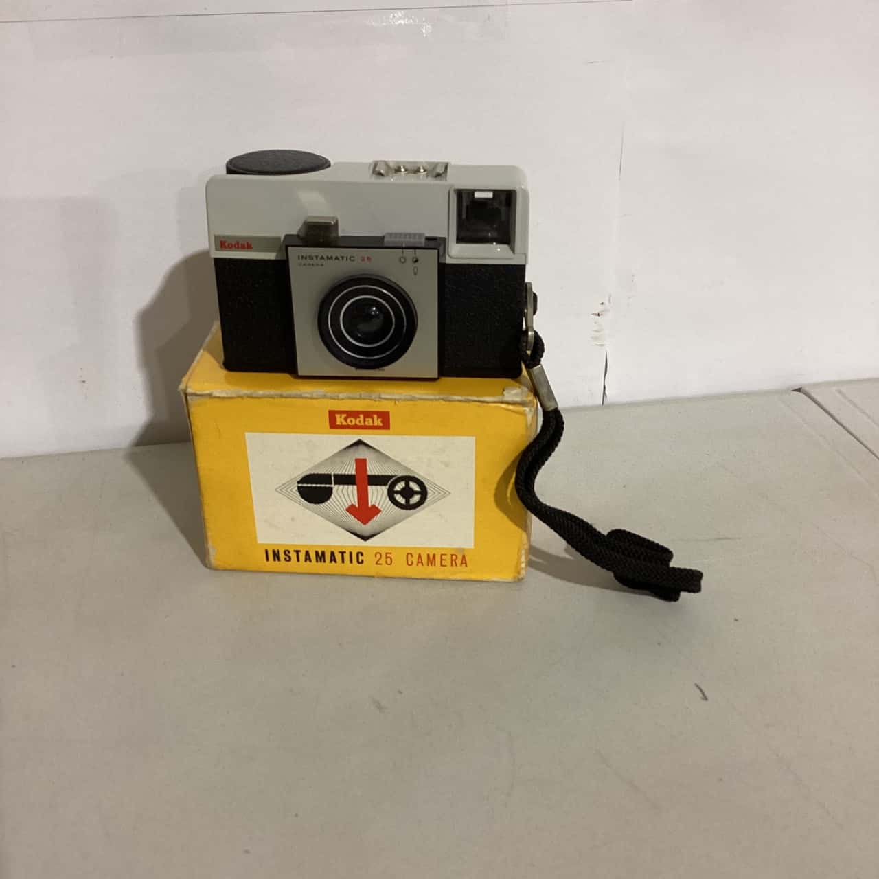 Kodak Instamatic 25 Camera