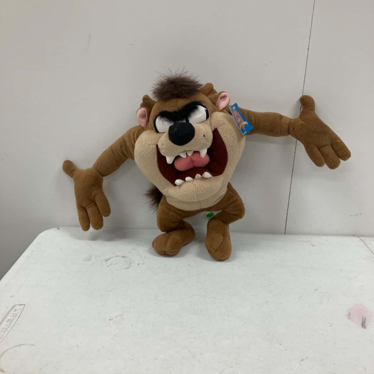 Looney Tunes ‘Taz’ Tasmanian Devil Plush