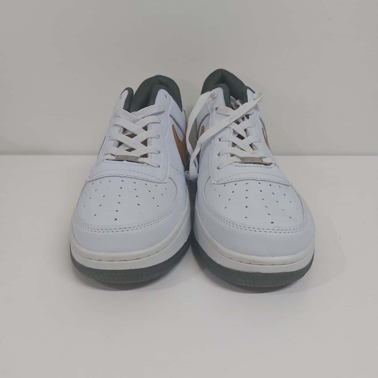 Nike Air Max Shoes (s)