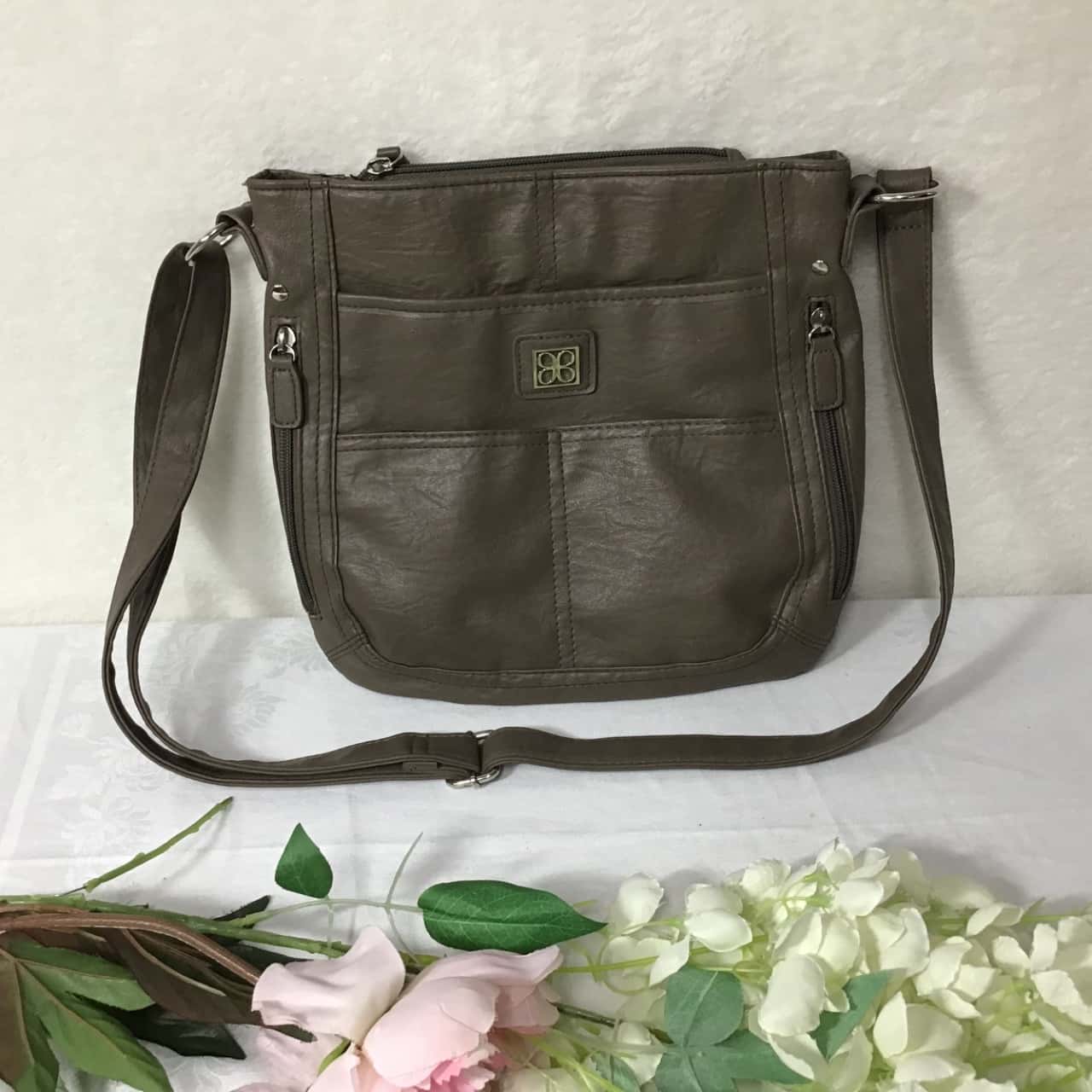 Cabrelli Womens Brown Handbag with Adjustable Strap