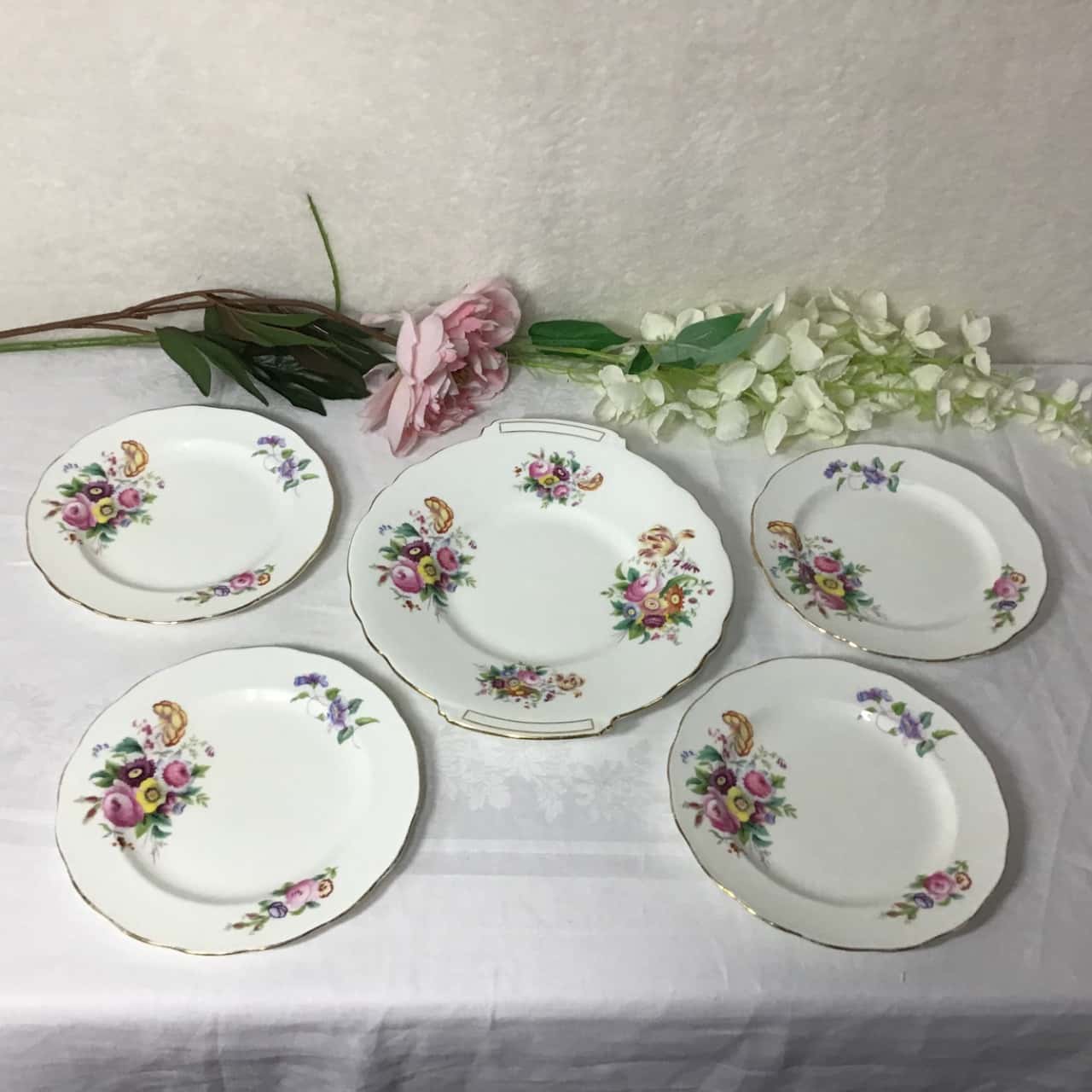 Crescent & Sons “Junetime” Flower Pattern Bone China Cake Plate with 4 ...