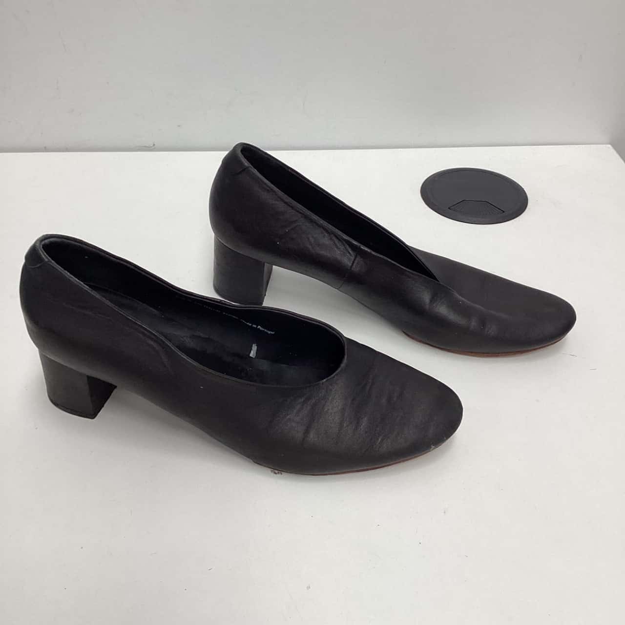 COS Womens Size 40 Black court shoe