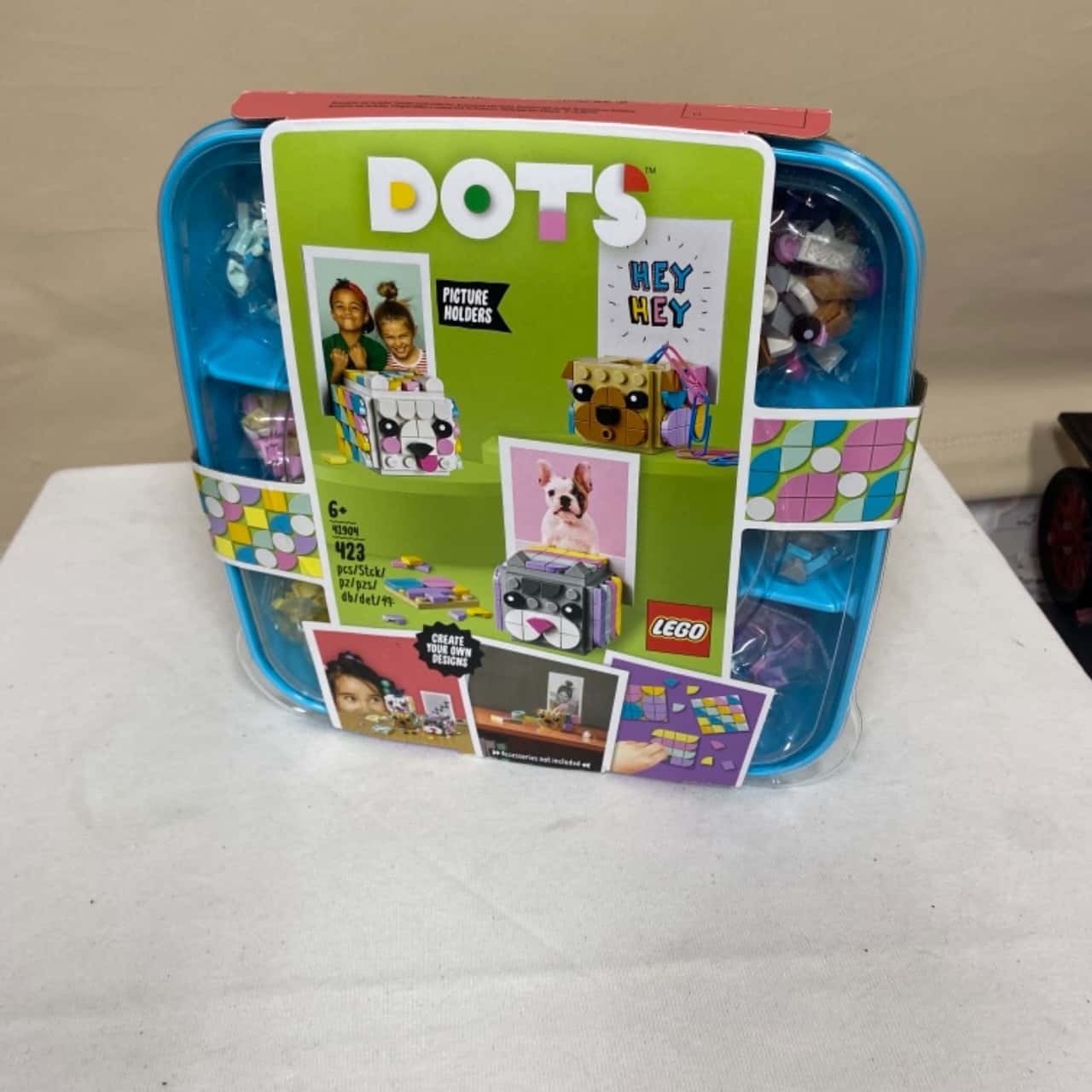 Lego dots make your own picture holders age 6+(s)
