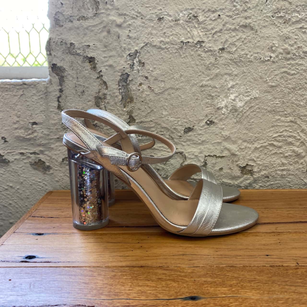 Womens Mimco Silver Leather Sandals With Perspex Heel Size 40(s)