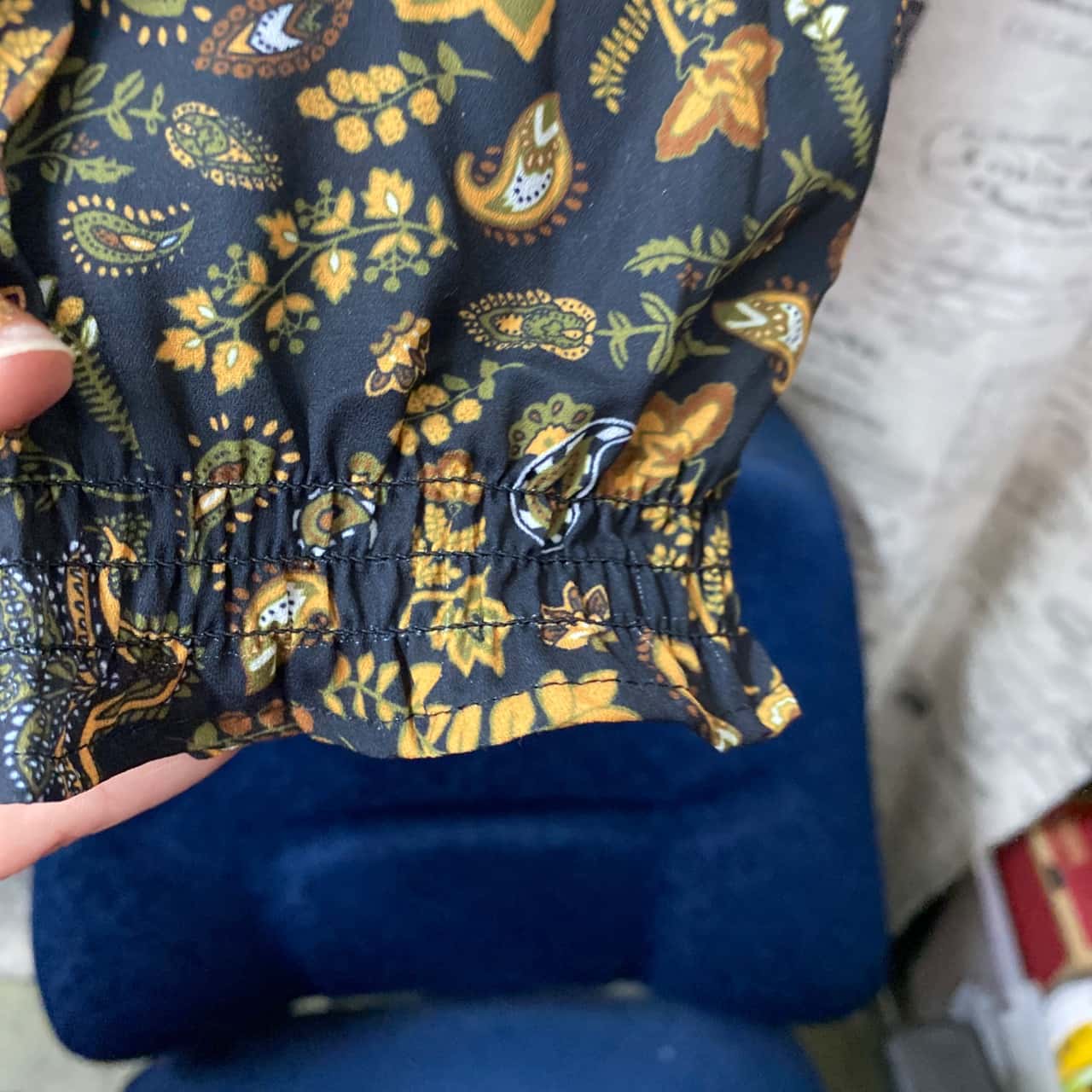 Euro edit Womens Size L Blouse Black / Floral / Green / Mustard