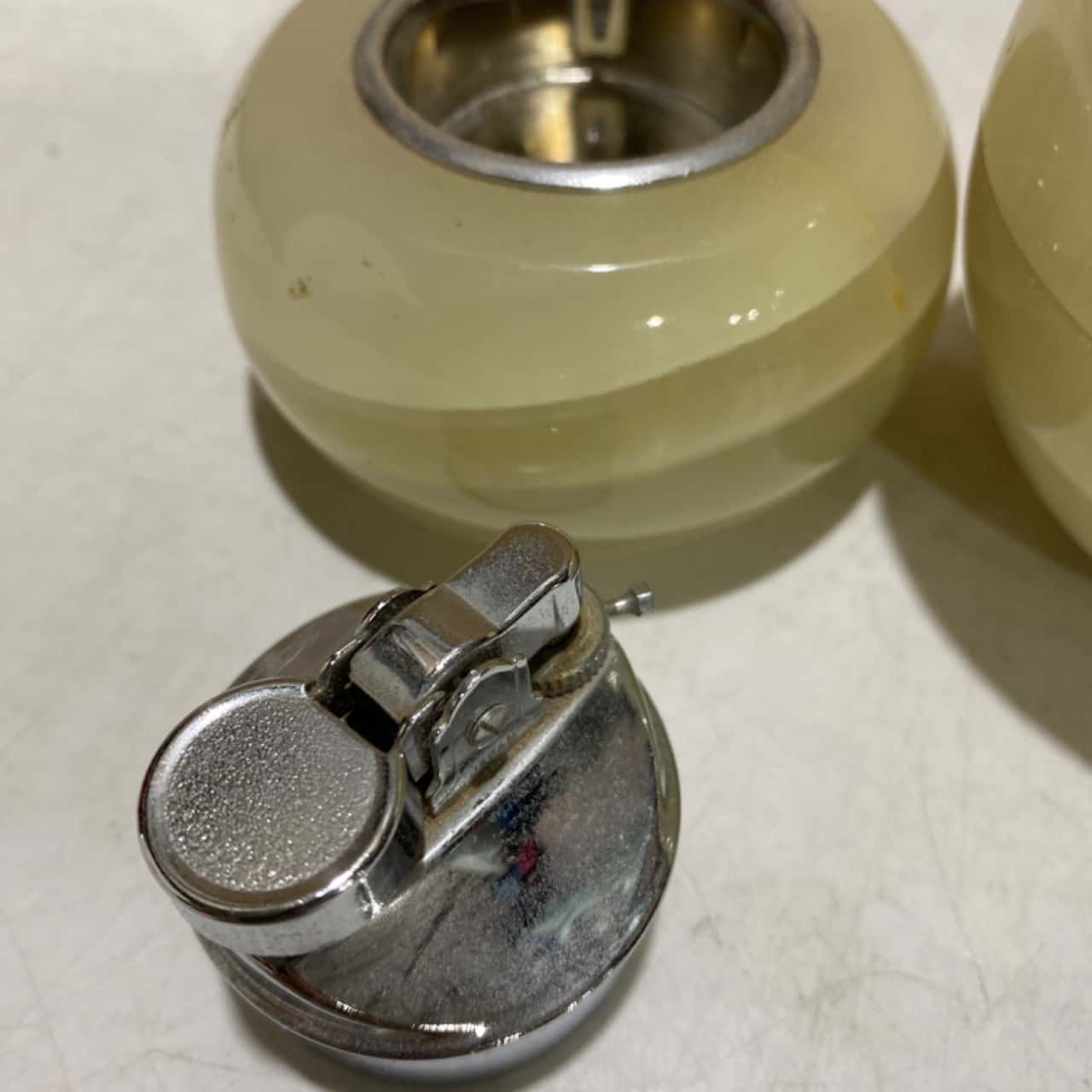 Marble ashtray set -lighter & sphere tray(s) - Used As New | Salvos Stores