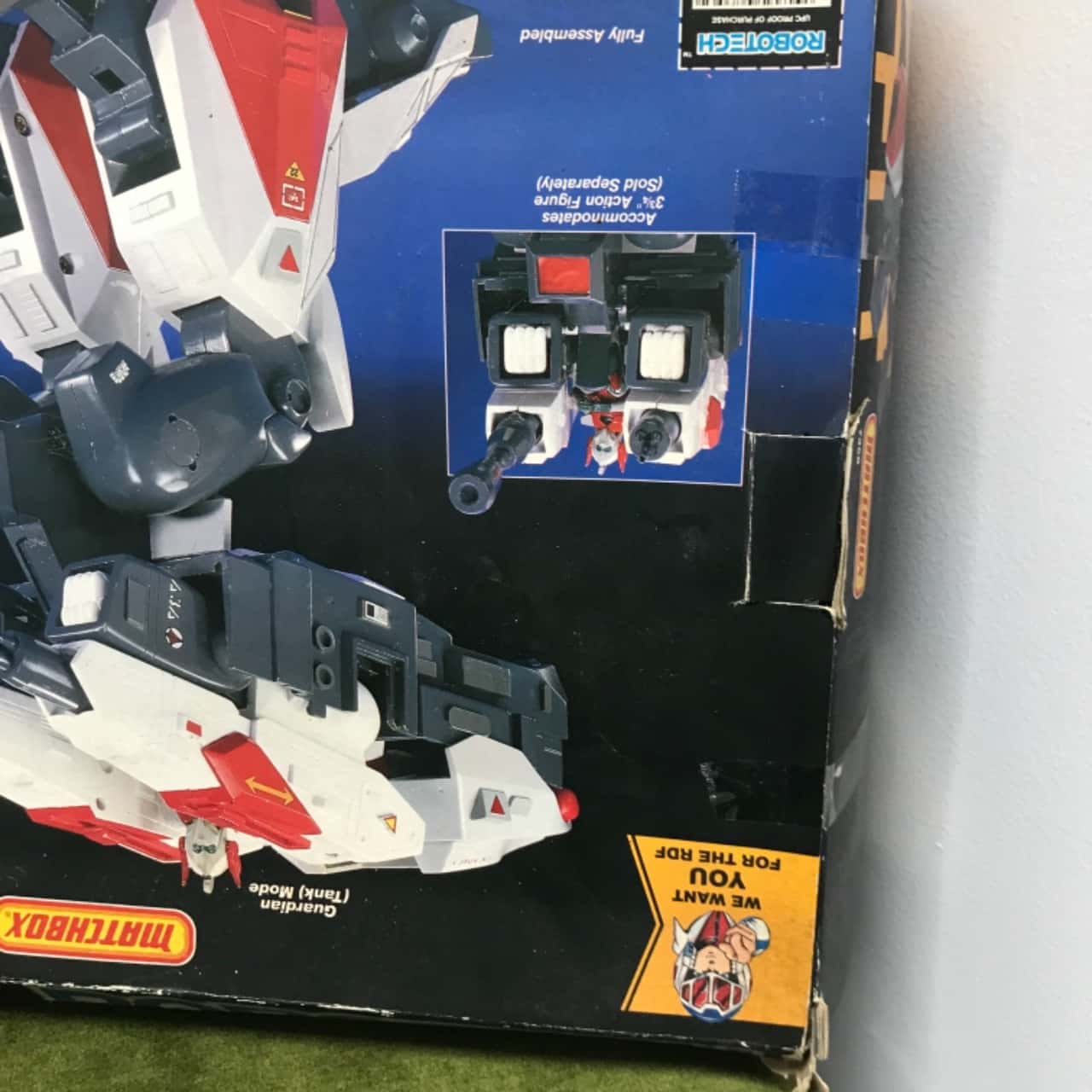 Original 1986 Matchbox Robotech -Veritech Hover Tank