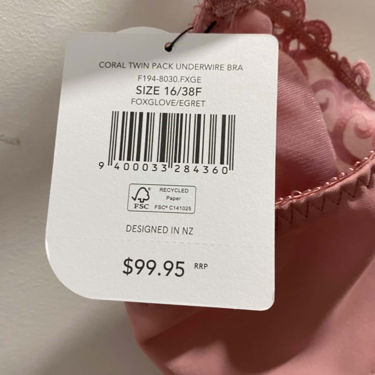 BNWT Fayreform Womens Size 16F Lacey Coral Bra