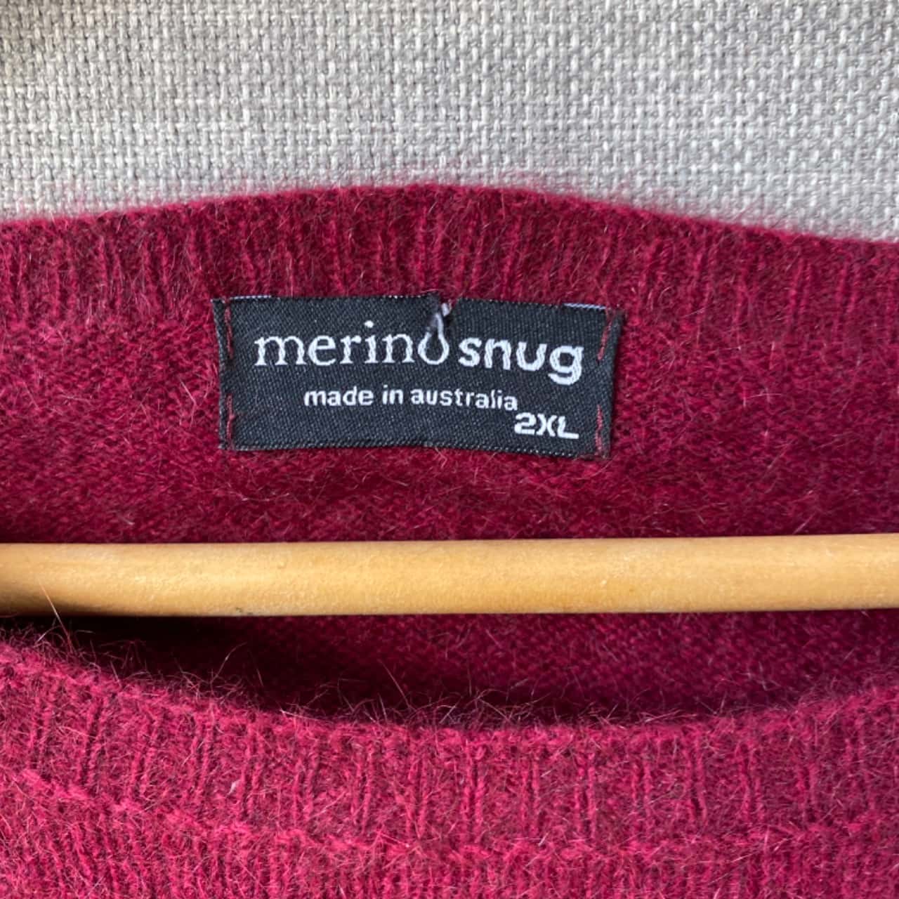 Merino Snug Womens Size XXL Long Sleeve Maroon / Red (s)