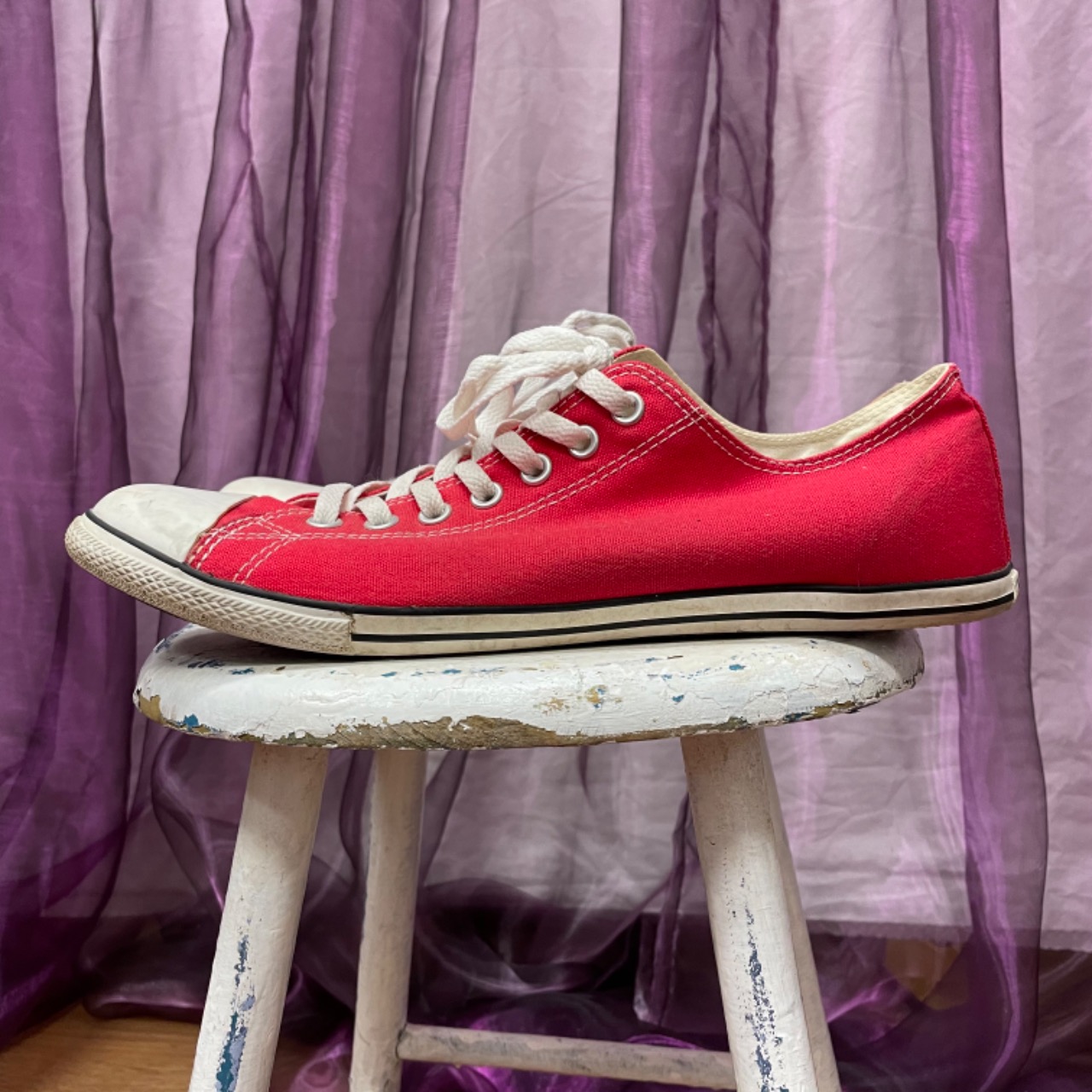 Converse Mens Low Sneakers Size 12/46.5 Red (s)