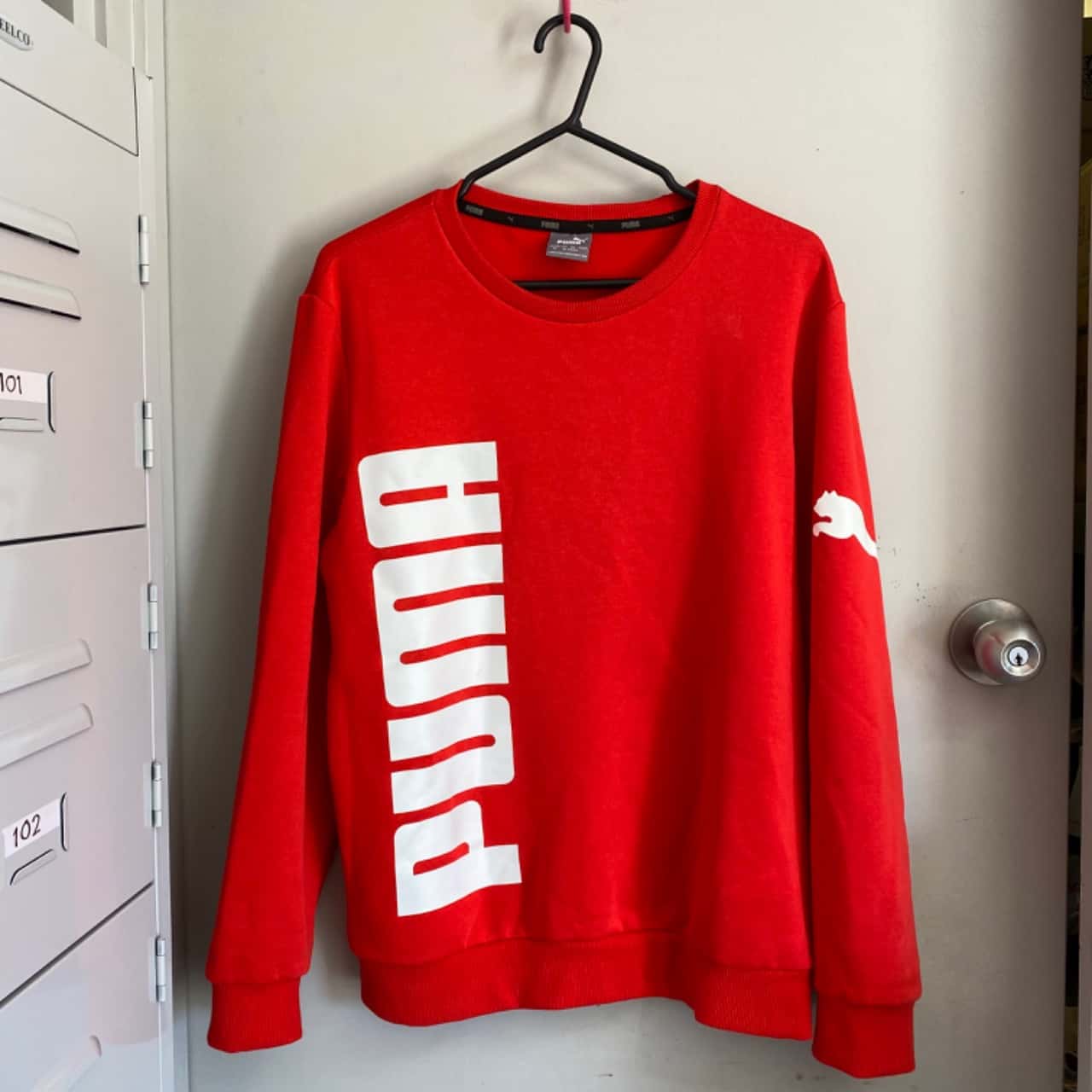 Mens Puma crew sweatshirt