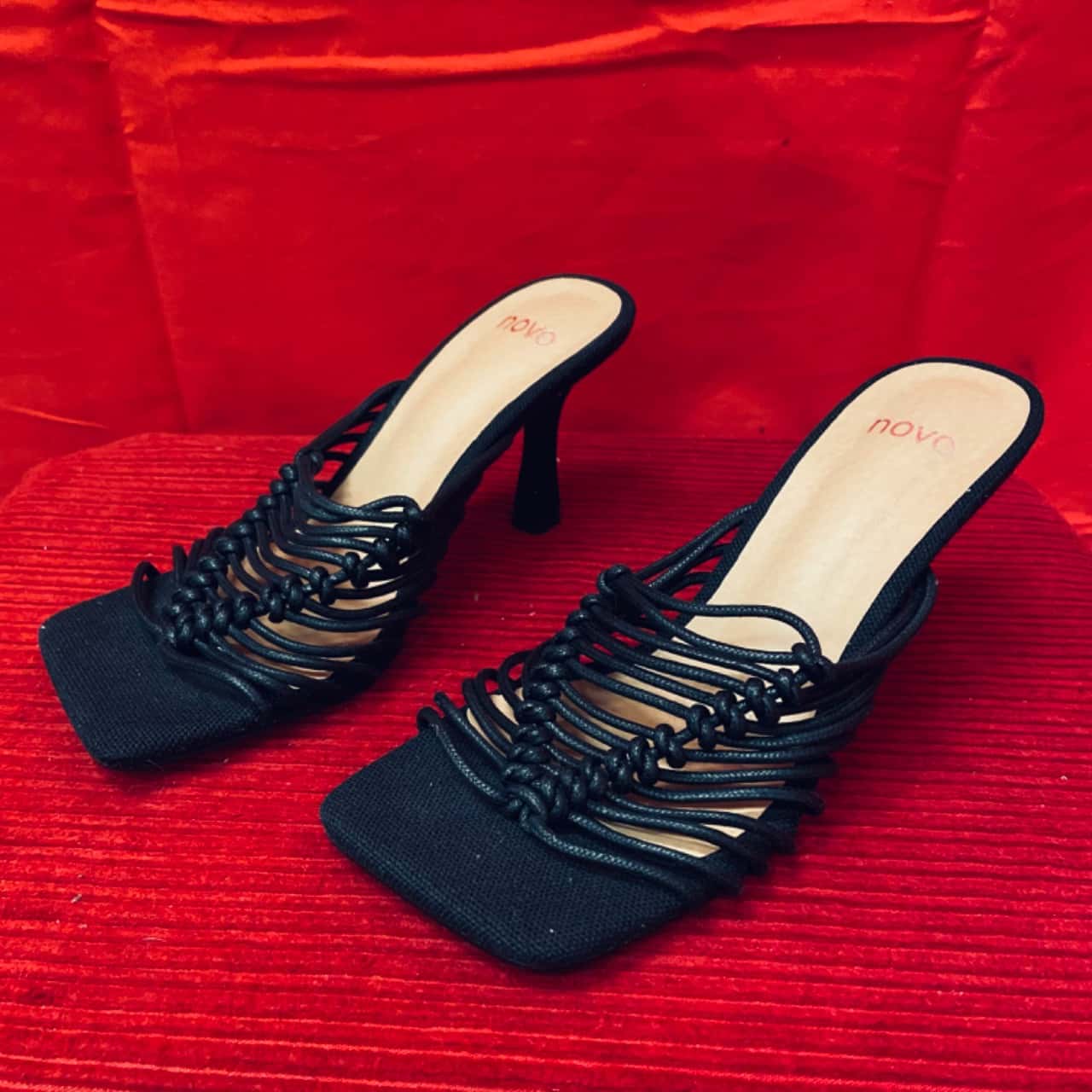 Novo Womens Size 5 Black 9cm Heel Slip on Shoe