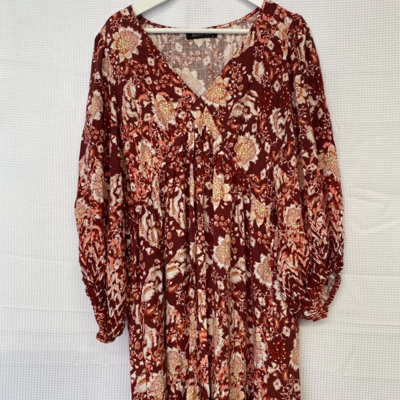 Serafina Womens Size S Maxi Dress Floral/Maroon