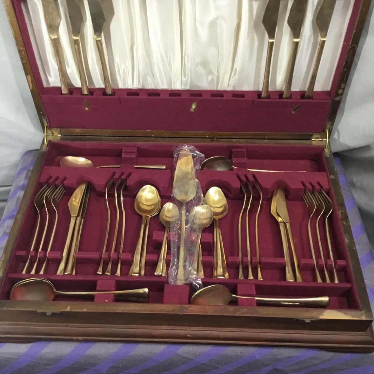 45 Piece Cutlery Set In Wooden Box(s)