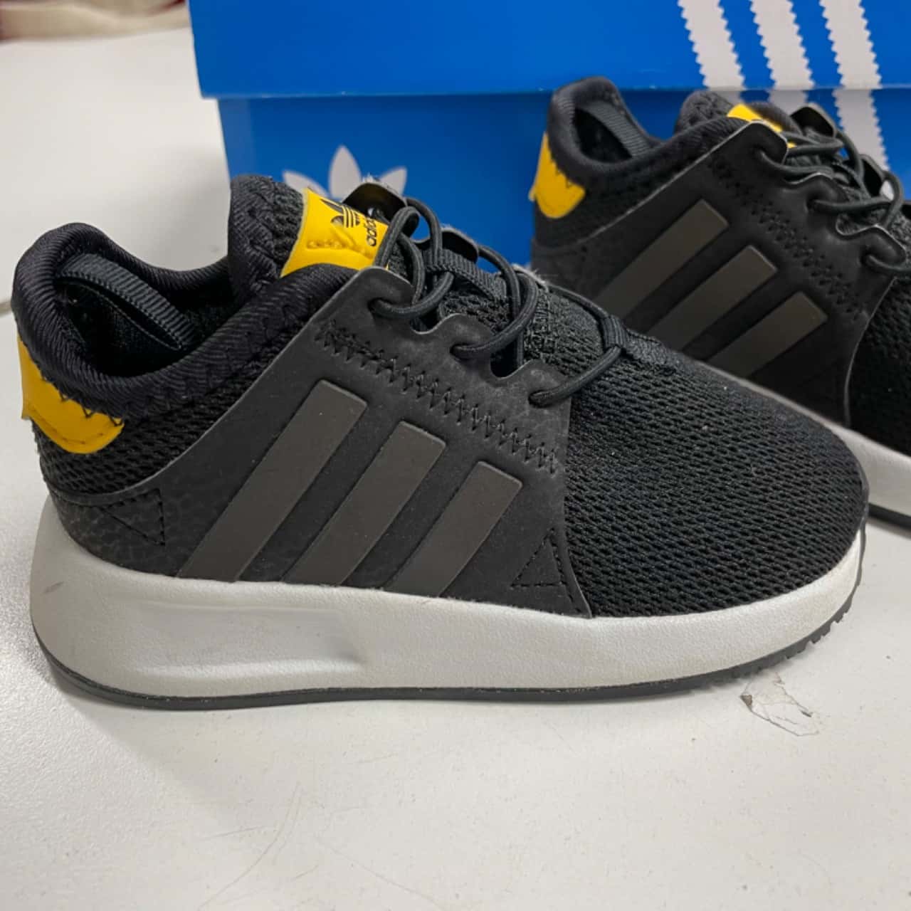 Adidas Kids Toddler Runners BNIB (s)