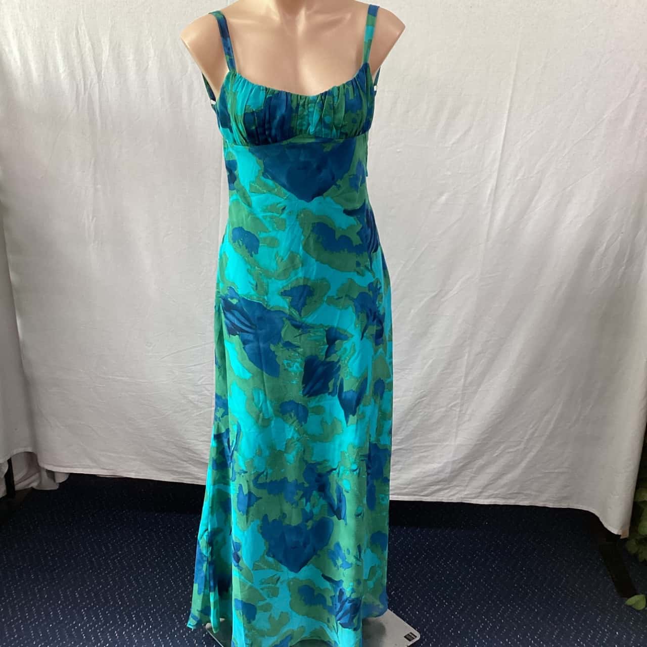Womens Size 12 Margo Midi Dress Blue / Green Floral