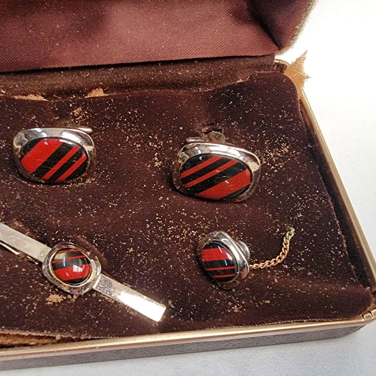 Stratton England Cuffling set(s)
