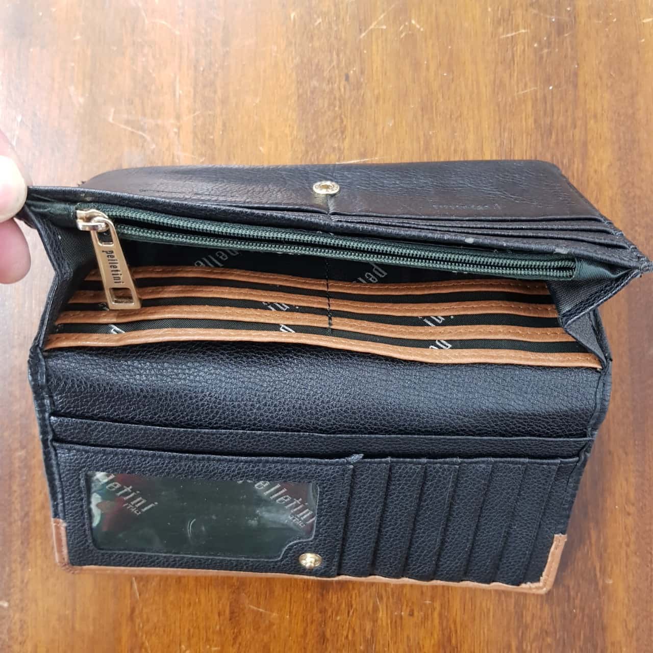 Pelletini Womens Black /Brown Wallet